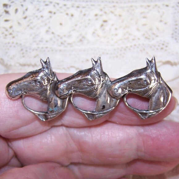 LANG | Jewelry | Vintage Lang Sterling Silver Pin Brooch 3 Horse Heads ...
